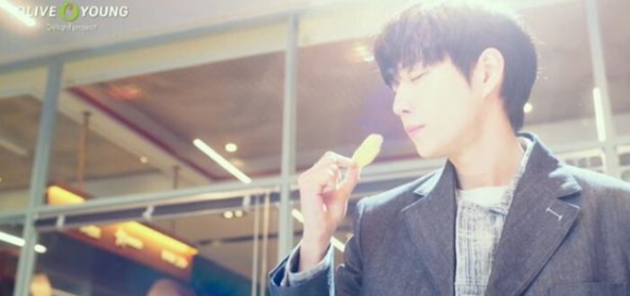 '멀티밤 PPL' 욕먹어도 못 끊어…1분당 금액이